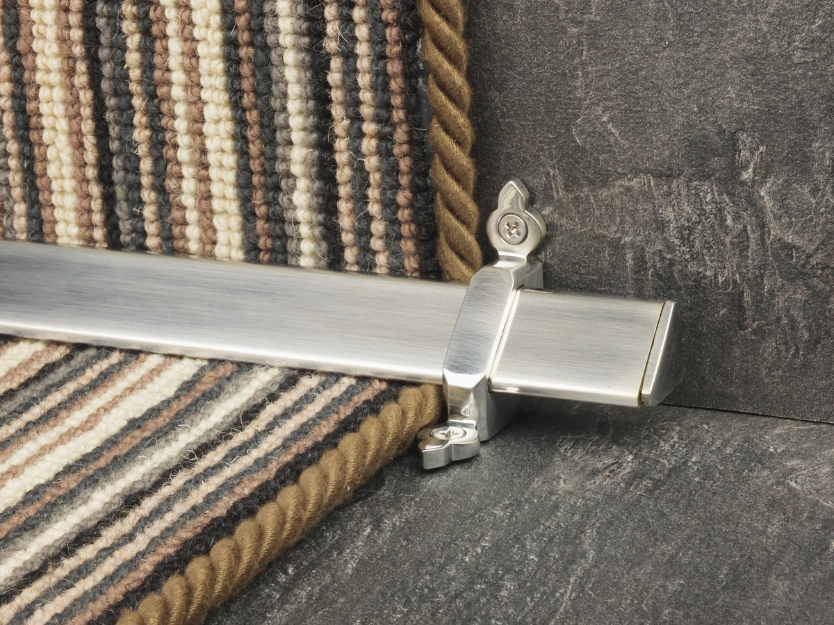 Vue - Brushed Chrome Stair Rods | Triangular Carpet Rods | 10 Finishes ...